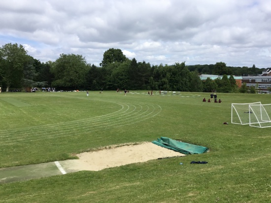 Beaumont Primary School - Going For Gold Y5 Girls visit Croydon High School